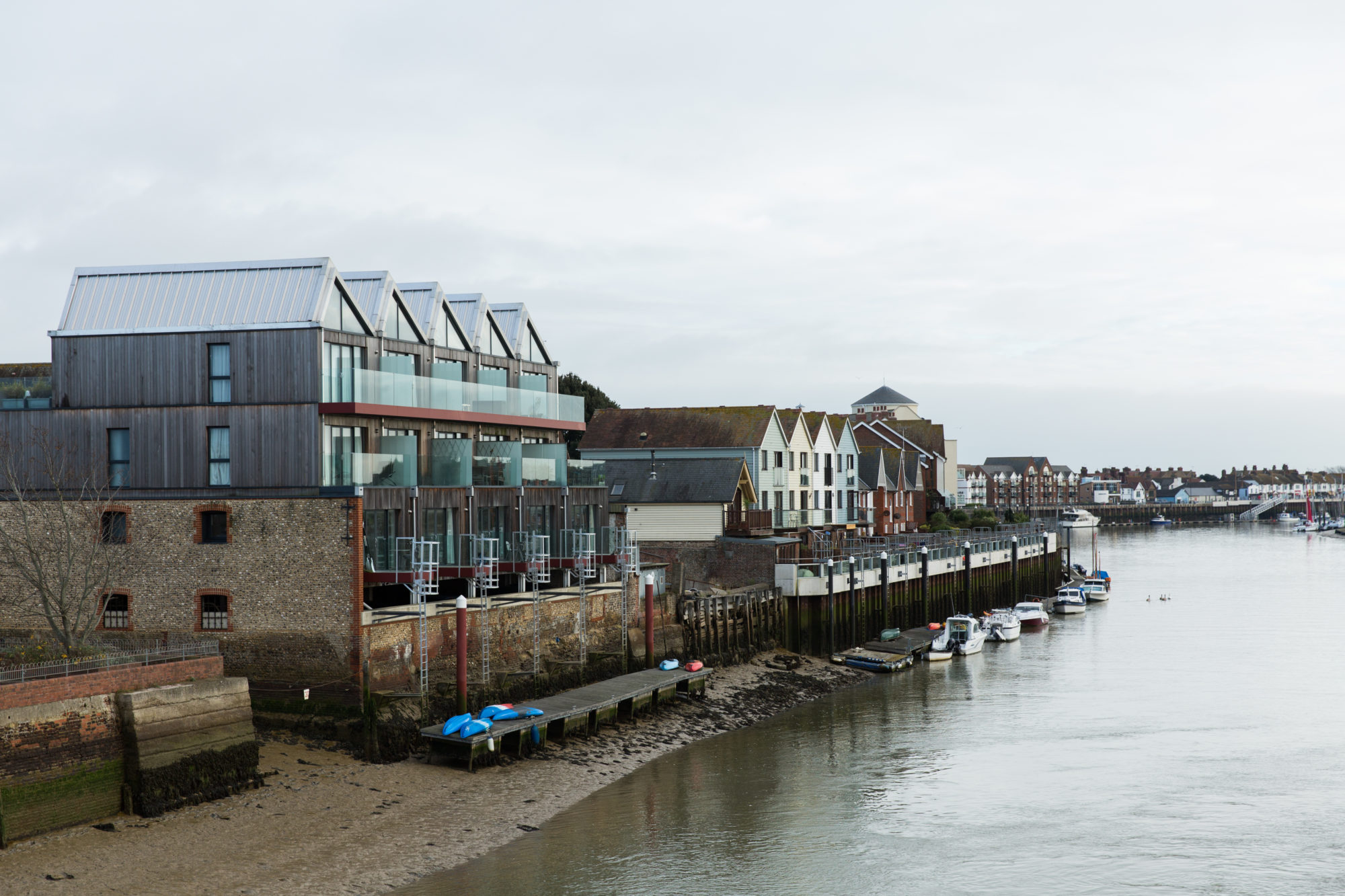 Riverside Wharf, Littlehampton, West Sussex - Aucoot