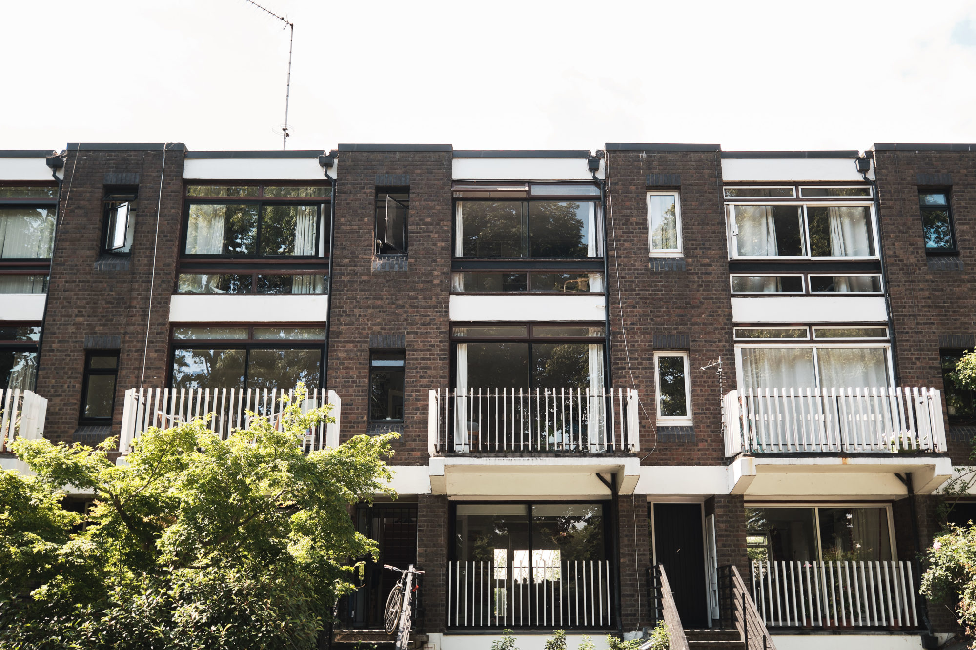 Gore Road, London E9 - Aucoot