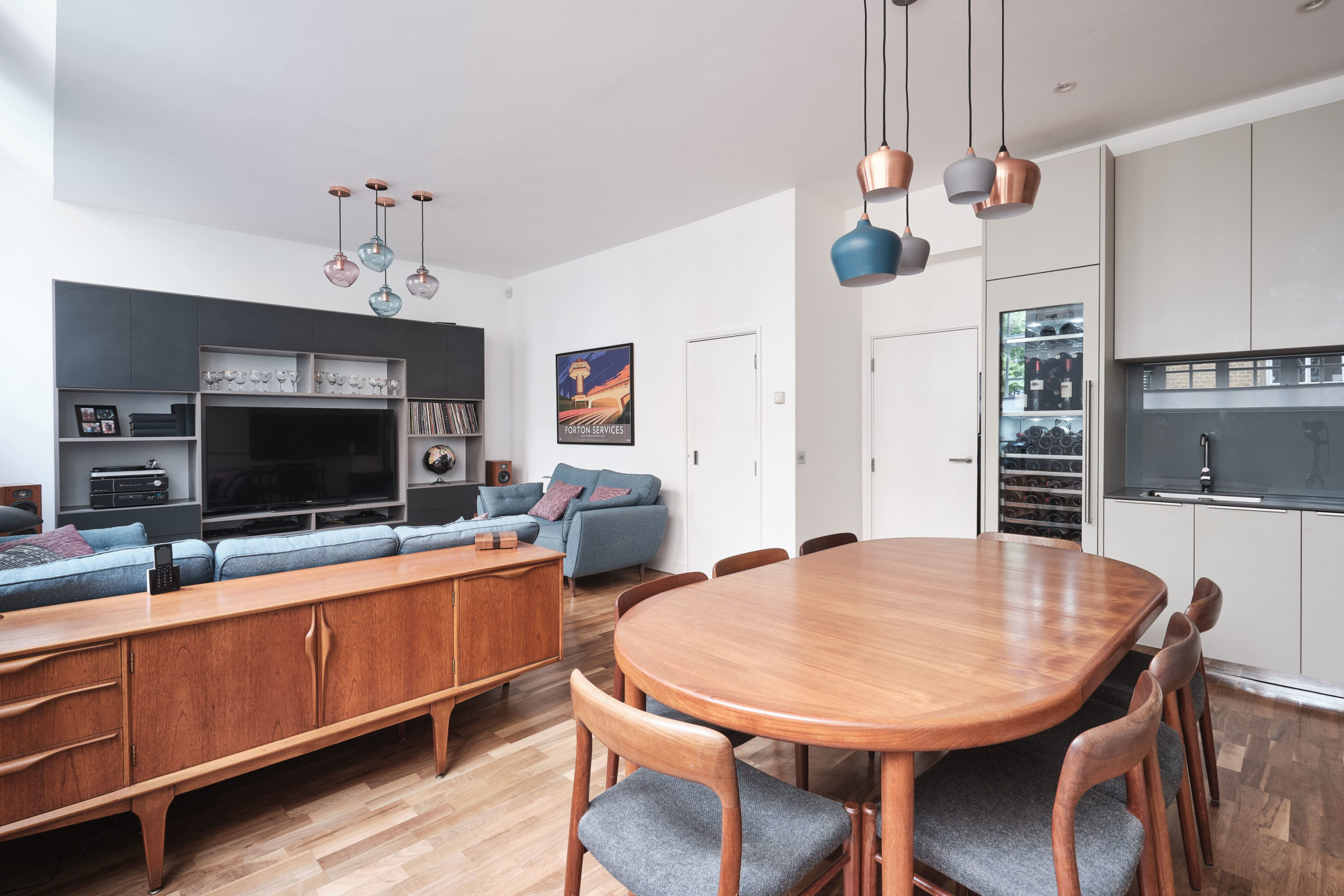 Hoffman Square, London N1 - Aucoot