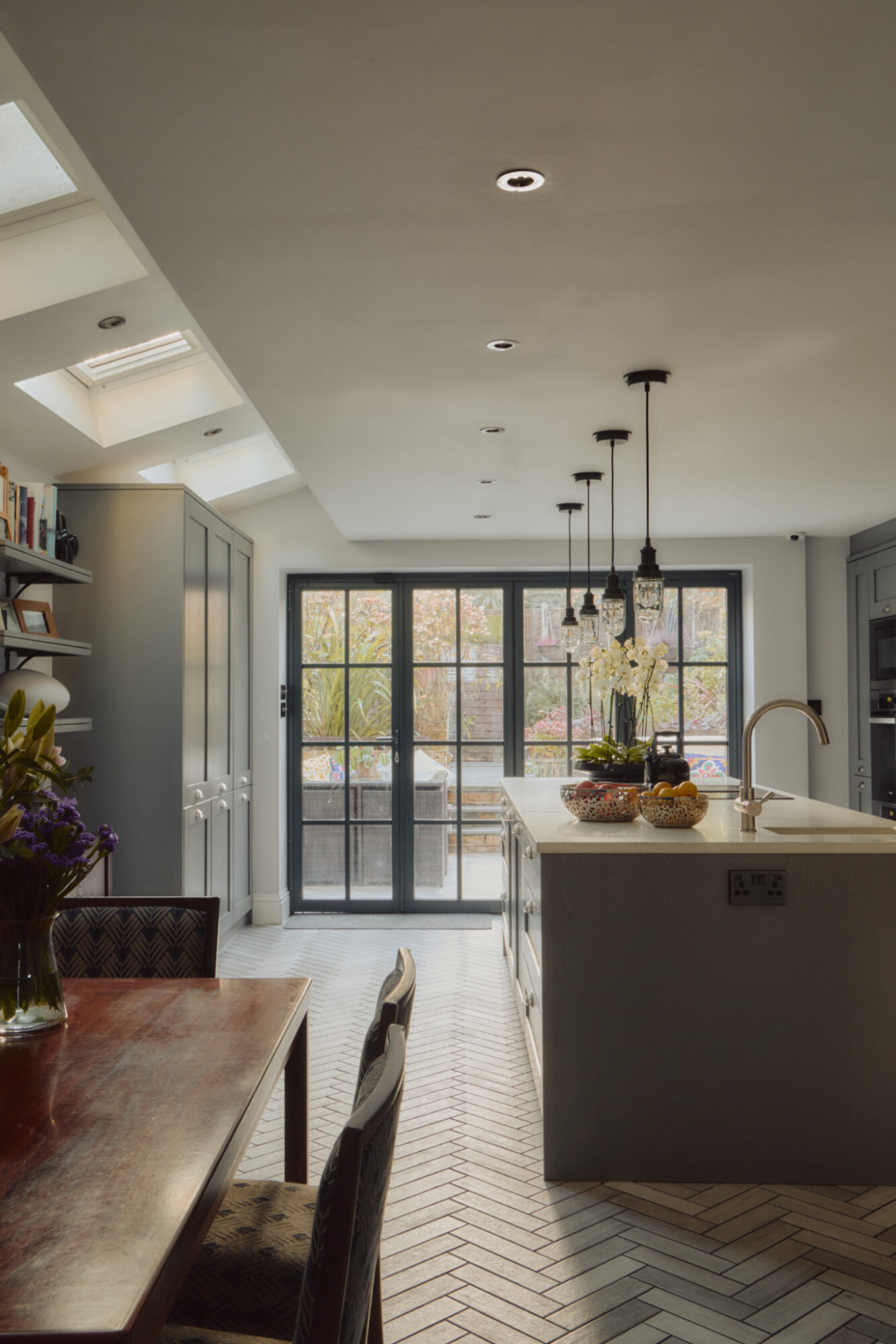 Fairmount Road, Brixton Hill, London SW2 - Aucoot